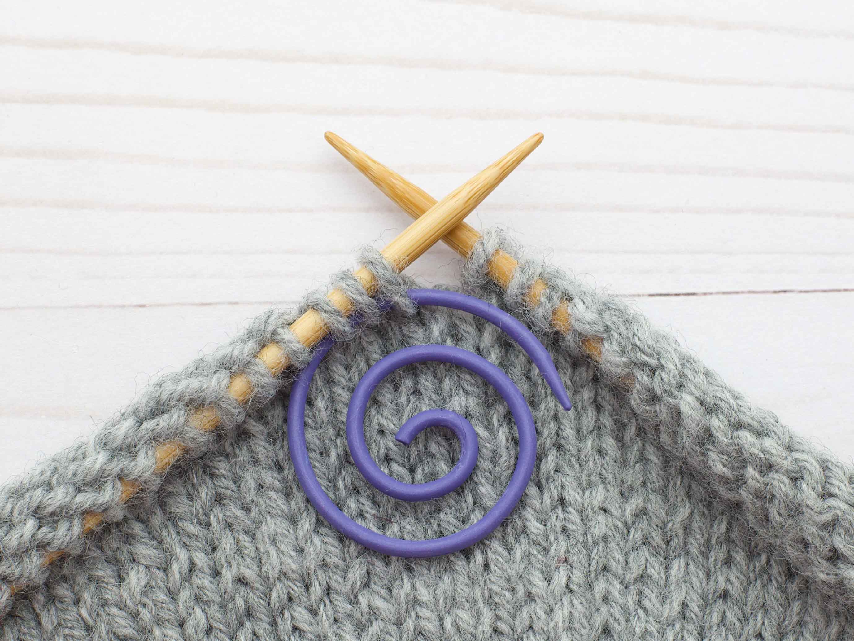 Purple Spiral Cable Needle | Knitting Notions Tools – Rose Yarn Co.